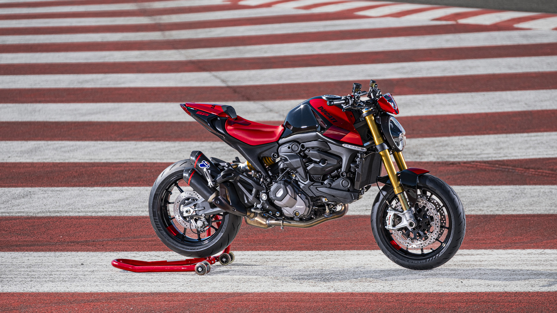 Schne Ducati Monster Unterhalt Ebenbild
